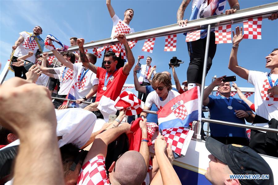 Croatian national football team back to Zagreb_English__China Youth ...