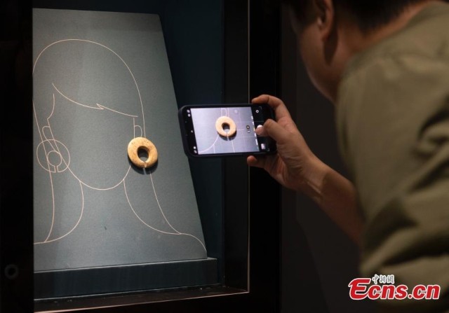 Exquisite jade relics on display at Nanjing Museum_English__China Youth ...