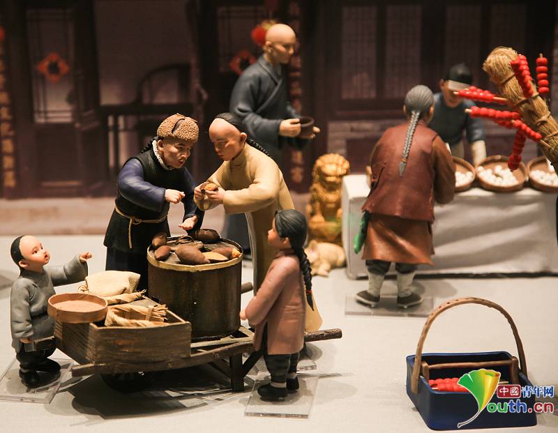 Exquisite soft ceramic artworks were on display in Zibo_English__China ...