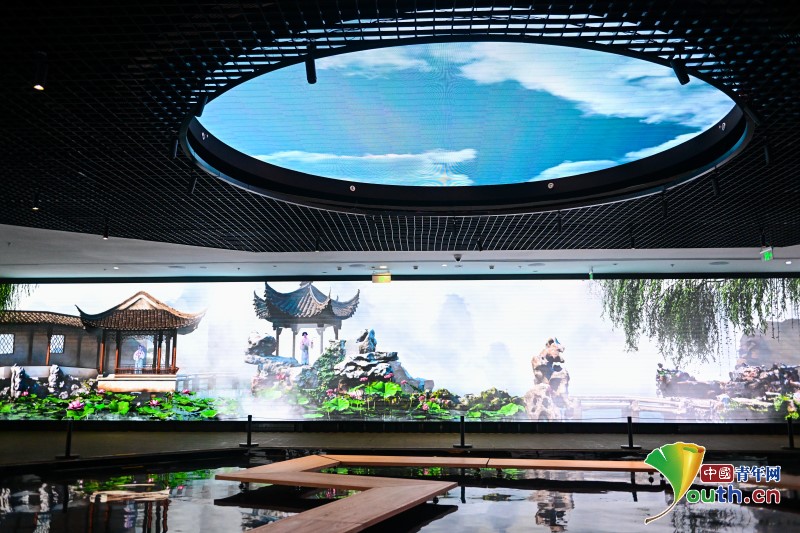 Traditional Kun Opera interpreted by digital art in Suzhou Museum ...