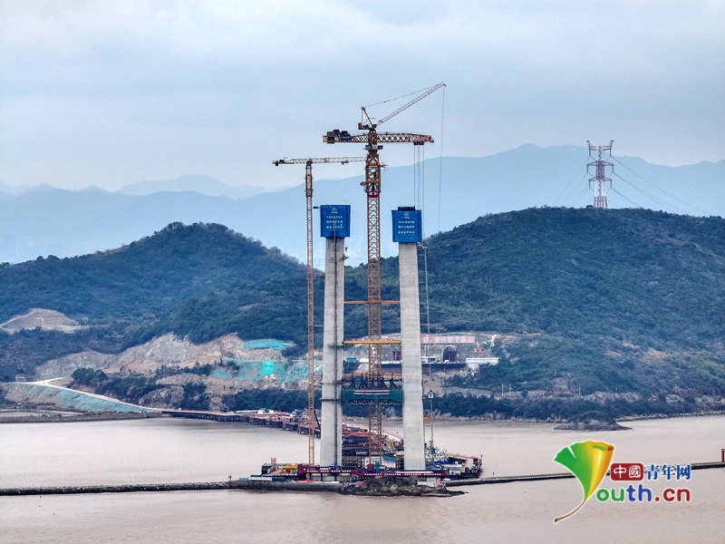 Pylon construction: Shuangyumen Mega Bridge surpasses 150 meters ...
