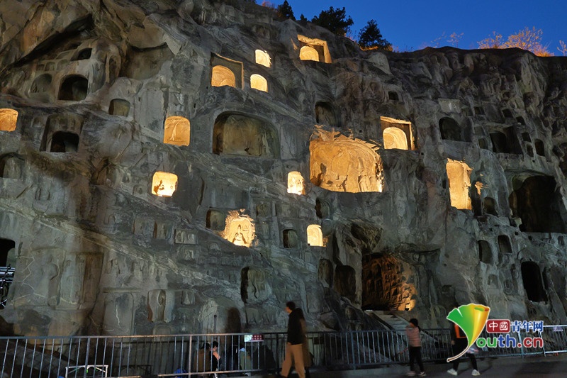 Longmen Grottoes open night tours_English__China Youth International